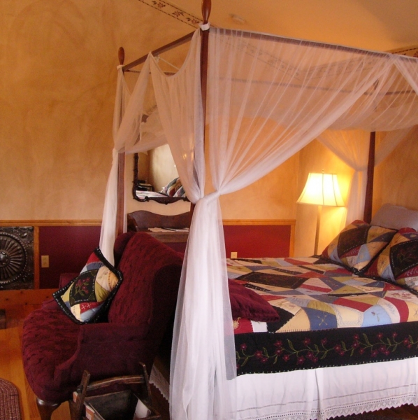 Monarch Cabin Gallery - Hay Creek Cabins